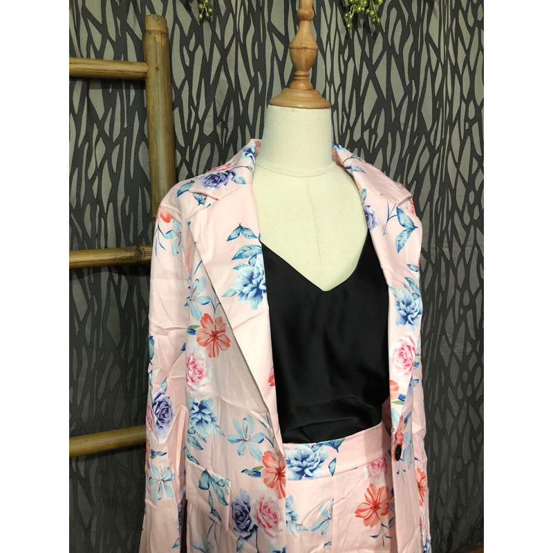 2 in 1 Floral Blazer and Short Coords (Inner is not included) | Shopee ...