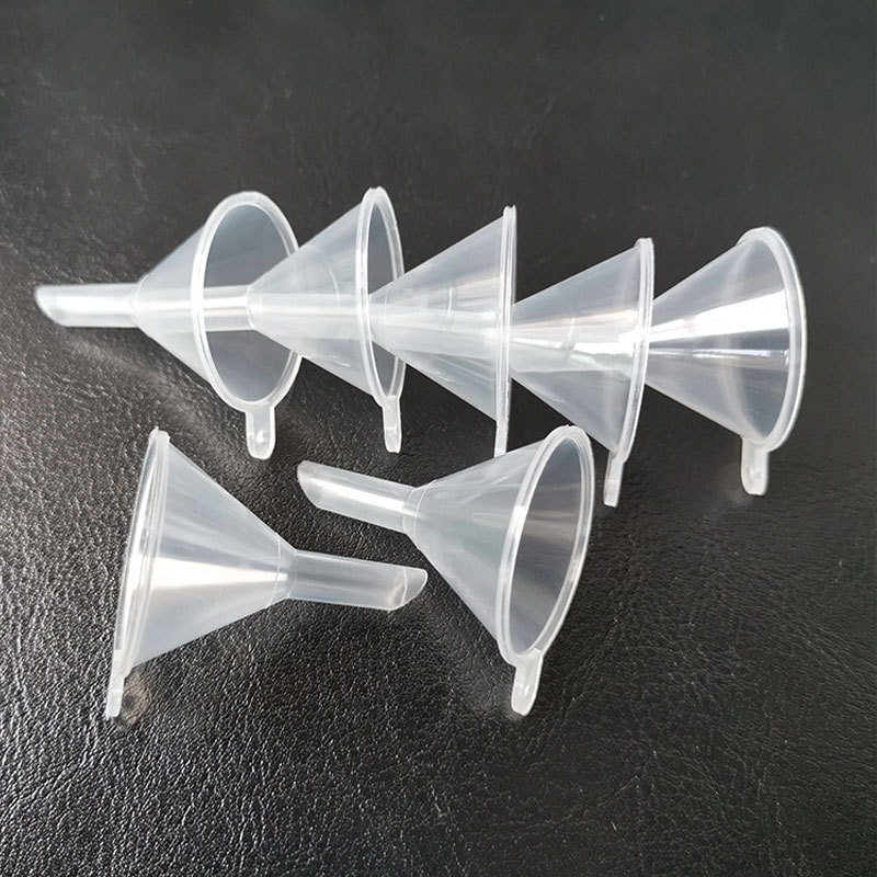 Mini Plastic Kitchen Funnel For Spray Bottle Lotion Bottle / Kitchen ...