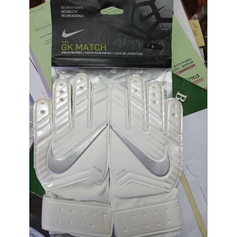 BOONDOCKS Football soccer Goalkeeper gloves | Shopee Philippines