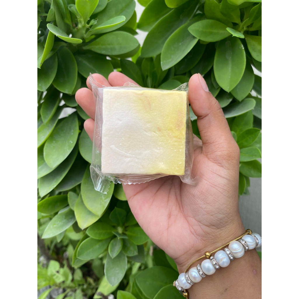 KAGAYAKU VANILLA LACE SCENT SOAP WITH YELLOW (OPEN FOR REBRANDING ...