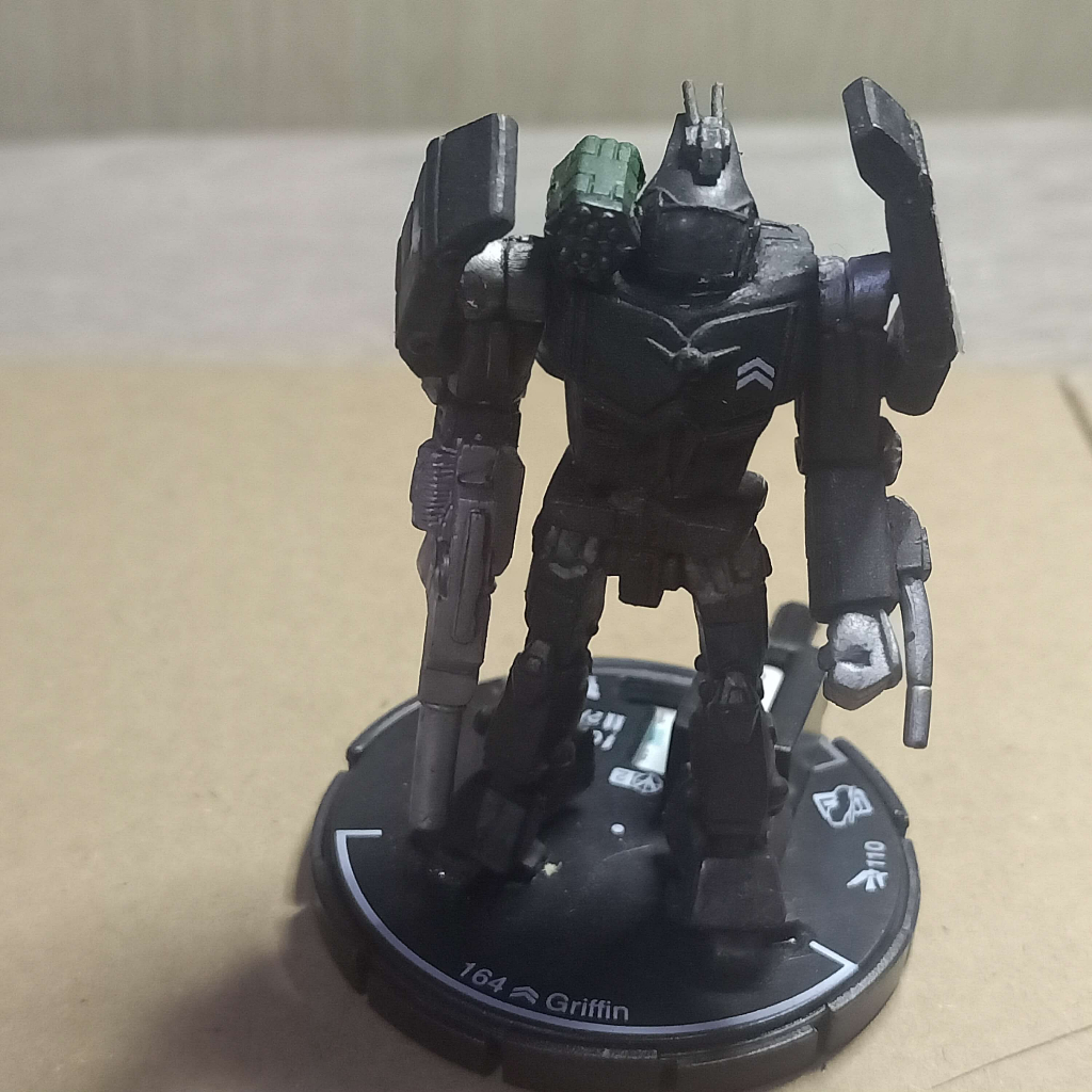 Mechwarrior Clix Wizkids figure from my BOX 2 - used mechs (figures ...