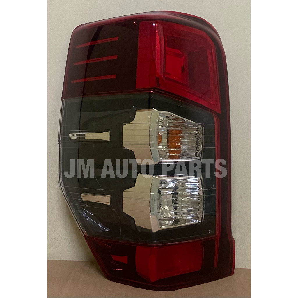 Mitsubishi Triton Strada 2019 - 2023 GLS GL Tail Light Tail Lamp ...