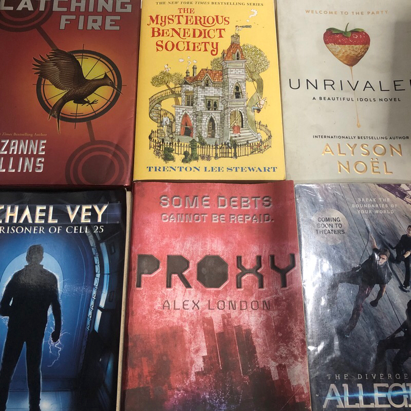 Authentic Preloved Books - Random books | Shopee Philippines
