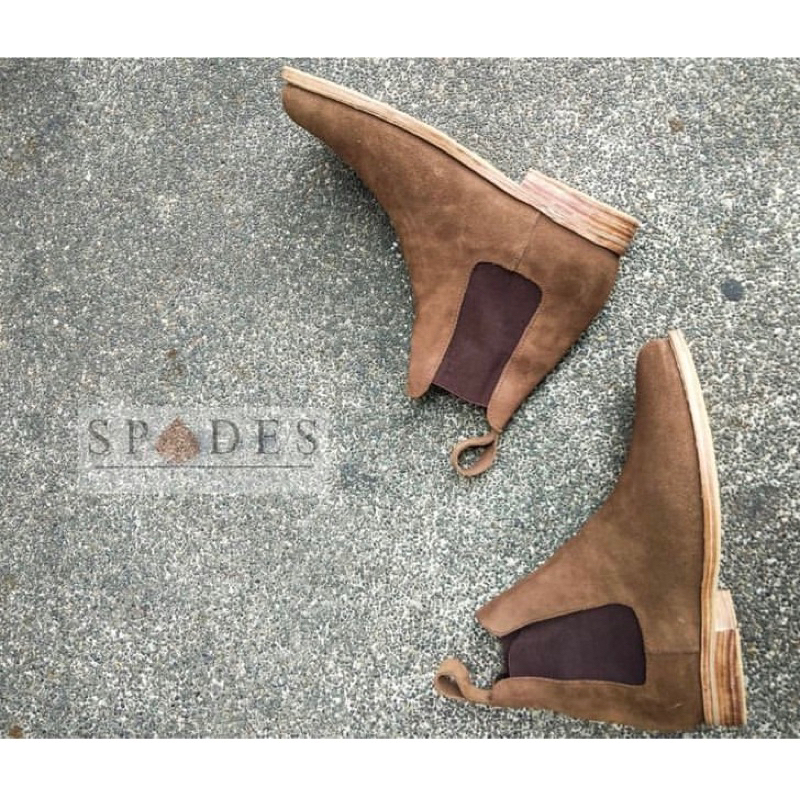 Suede CHELSEA BOOTS by Spades PH | Shopee Philippines