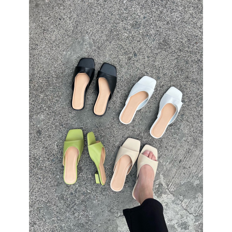 CRIZA SHOES NIKKI 1" LOW HEELS | Shopee Philippines