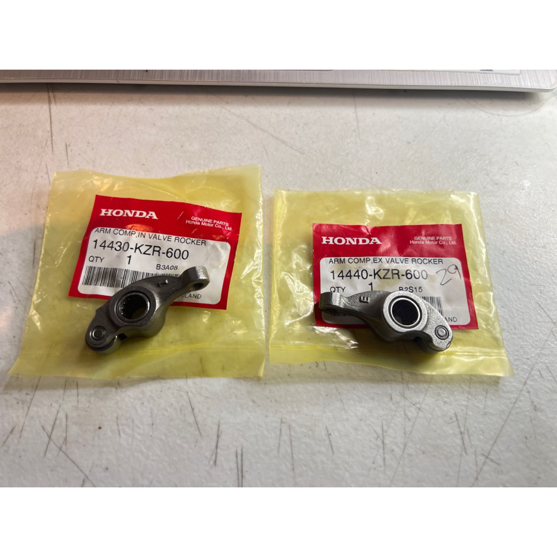 GENUINE ROCKER ARM HONDA CLICK125/150 ADV150 PCX150 AIRBLADE150 (SOLD ...