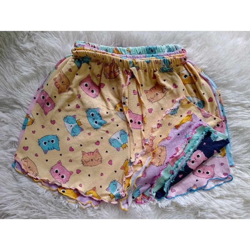 6PCS BARGAIN CHARACTER SHORT LADIES (SMALL-LARGE) | Shopee Philippines