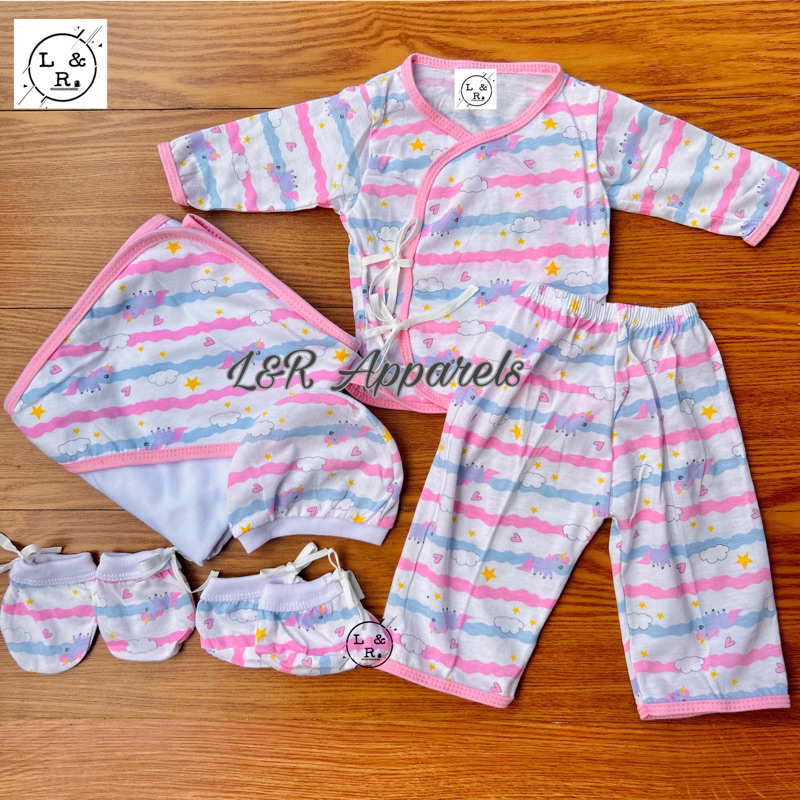 8 pcs Newborn Set | Hood Towel | mittens | Booties | Bonet | Pajama ...