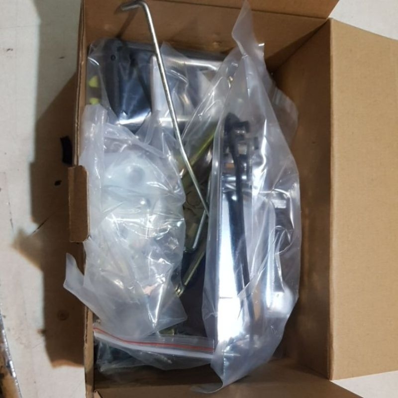 Suzuki multicab FB BODY Door handle and lock set with key for FB Body ...