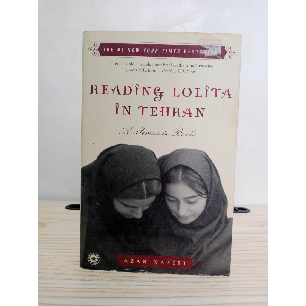 Azar Nafisi reading Lolita in Tehran by Azar Nafisi (Preloved/Used ...