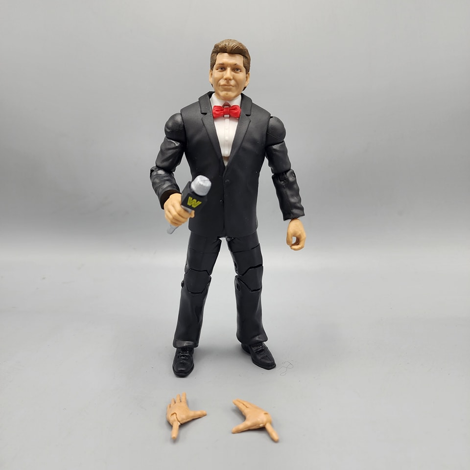 Mattel WWE Wrestlemania Elite BAF Vince McMahon | Shopee Philippines