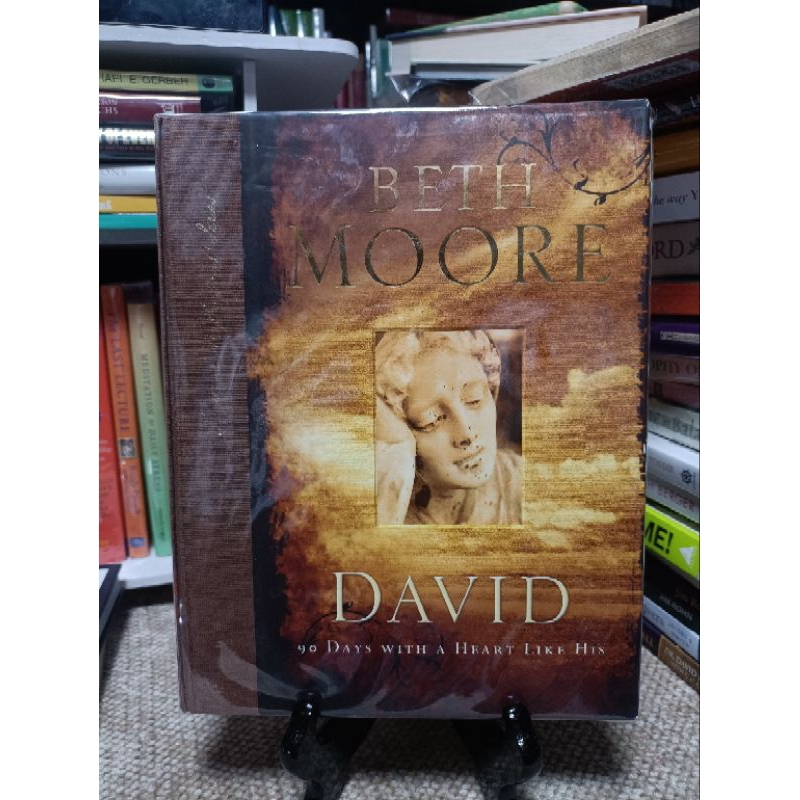 DAVID: 90 DAYS WITH A HEART LIKE HIS by BETH MOORE (DELUXE HARDCOVER ...