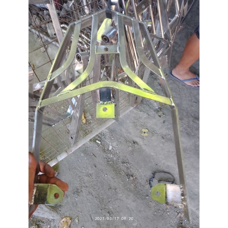 Honda Click 125/150 V1/V2/V3 Top Box Bracket Stainless | Shopee Philippines