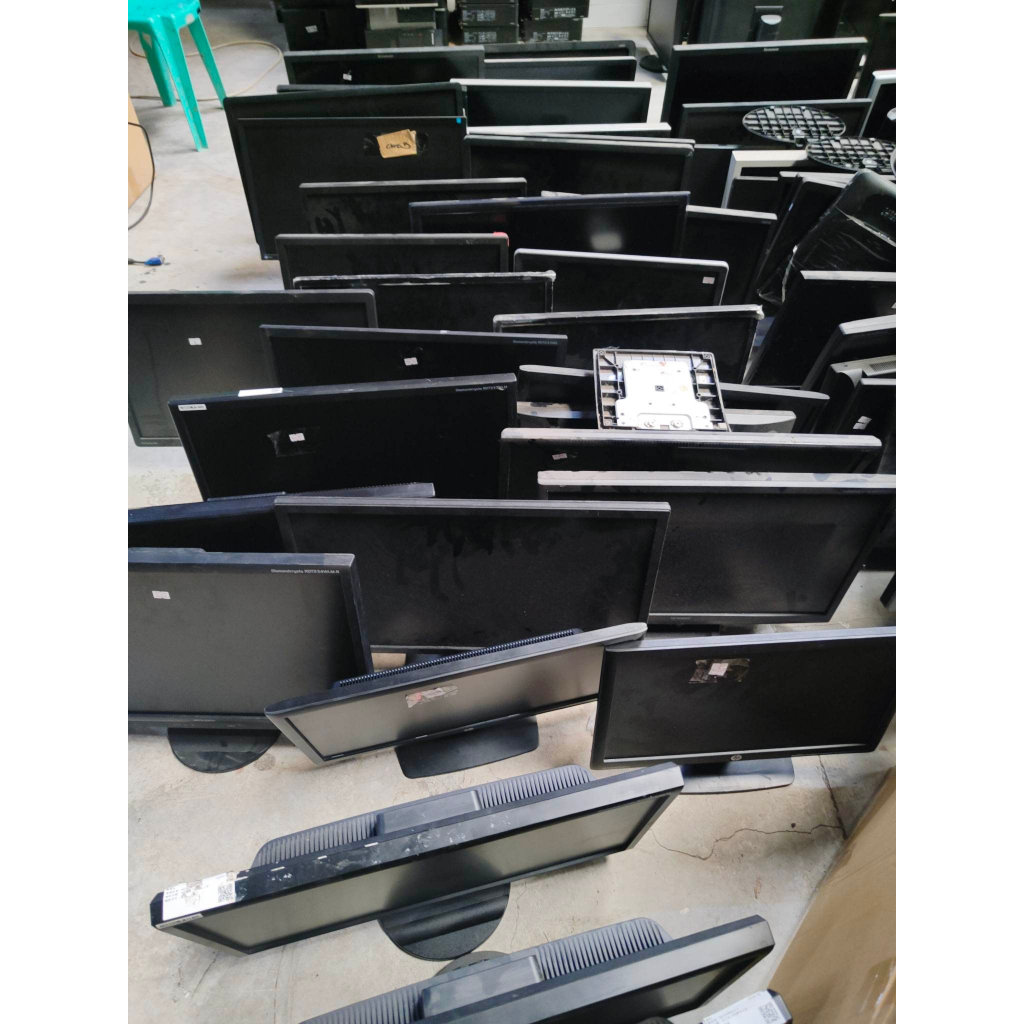 CLASS B MONITOR 15 - 23 INCHES ASSORTED BRAND/COLOR W/ FREE POWER CORD ...
