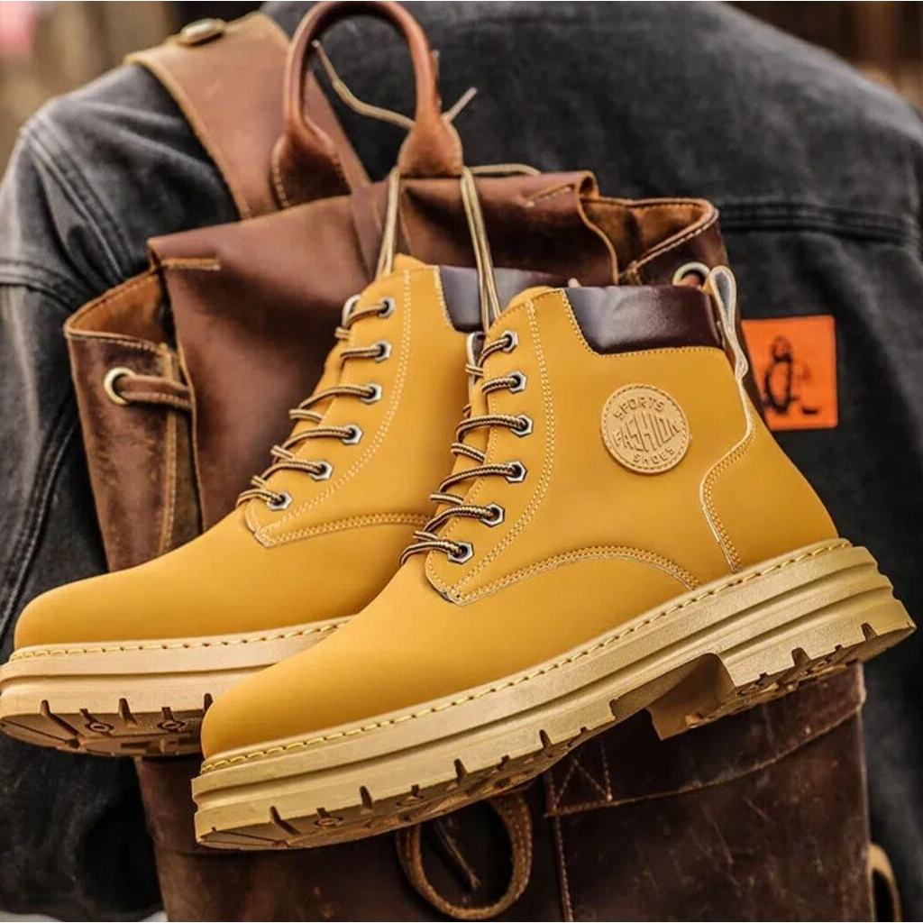 Fashionable thick soled British style Martin boots for men and women's ...