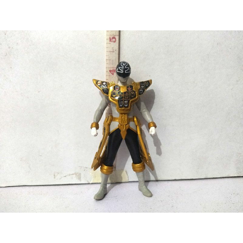 preloved Bandai Kaizoku Sentai Gokaiger Hyper Detail Alpha Gokai Silver ...