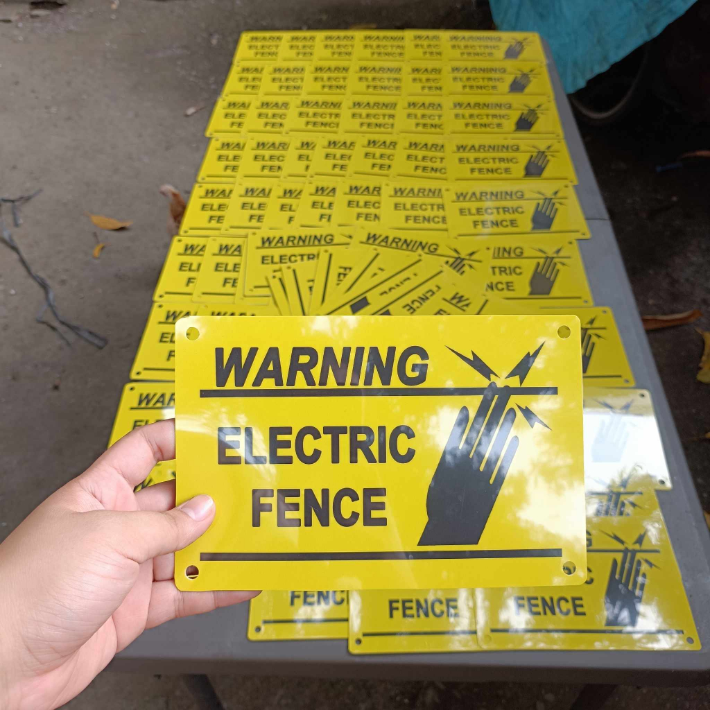 CUSTOMIZED Signage PVC/LAMINATED/STICKER/SINTRA BOARD A4 (FOR BULK ...