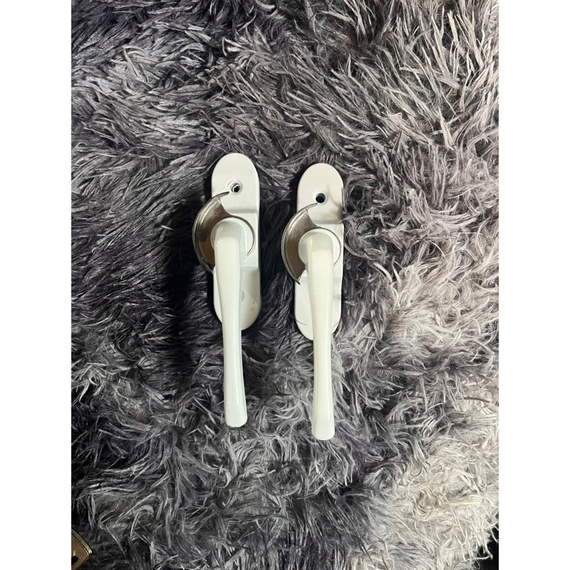 UPVC DOORS AND WINDOWS LOCK / HML / HALF MOON LOCK / CRESCENT LOCK ...