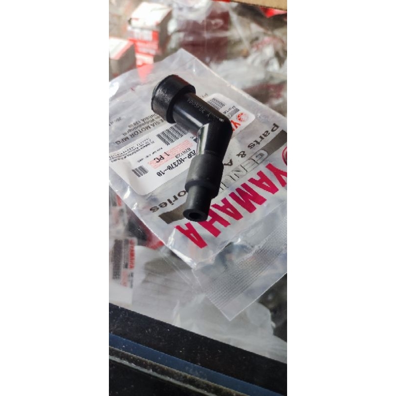 SPARK PLUG CAP ASSY for AEROX V1 / V2 and NMAX V1 V2 YAMAHA GENUINE 100 ...