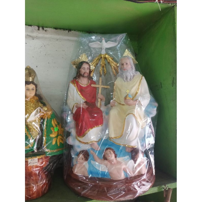 Holy Trinity statue 20inches | Shopee Philippines