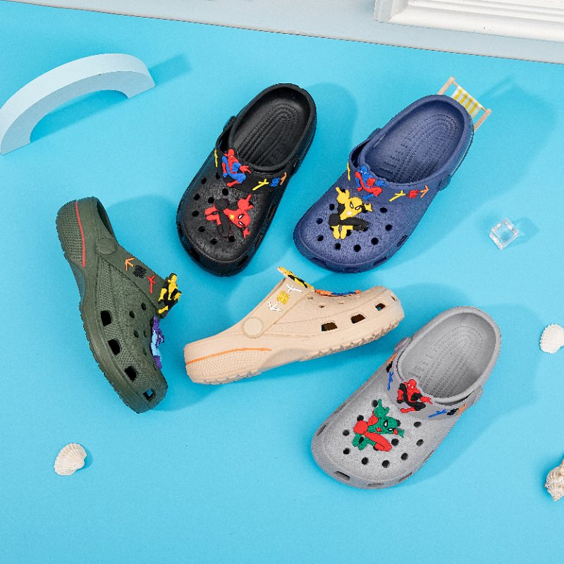 Clogs for kids boy and girls 24-35 soft-soled slippers sandals | Shopee ...