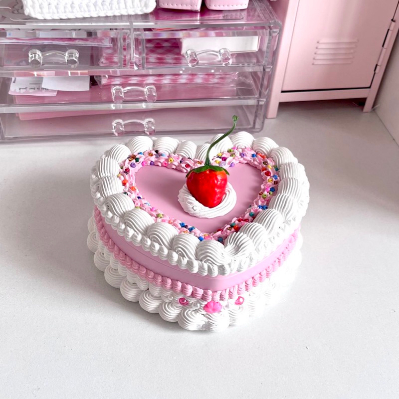 Cake Jewelry Box (Ready-Made) | Shopee Philippines