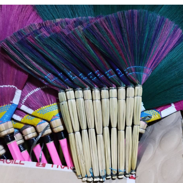 MINI WALIS TAMBO DUST BROOM KIDS WALIS TAMBO CUTE WALIS TAMBO | Shopee ...