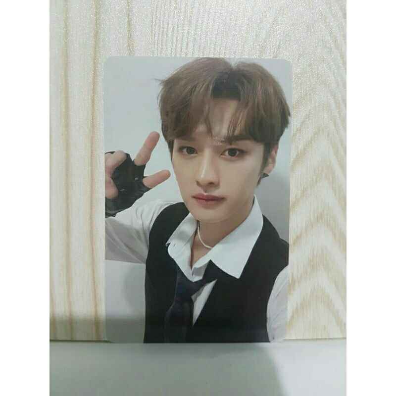 Stray Kids Lee Know Christmas Evel JYP Preorder Benefit Photocard ...