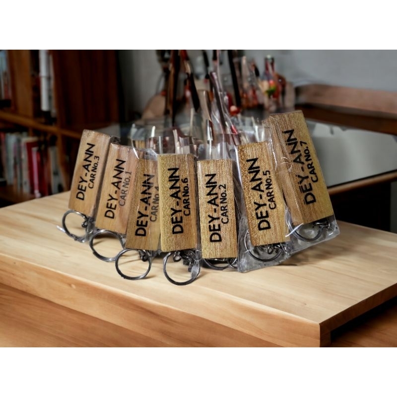 LASER ENGRAVED KEYCHAIN - CUSTOMIZED - mahogany Name, vehicle, room ...