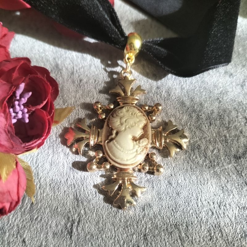 Cross Cameo Maria Clara Velvet Choker Necklace in Gold | Shopee Philippines
