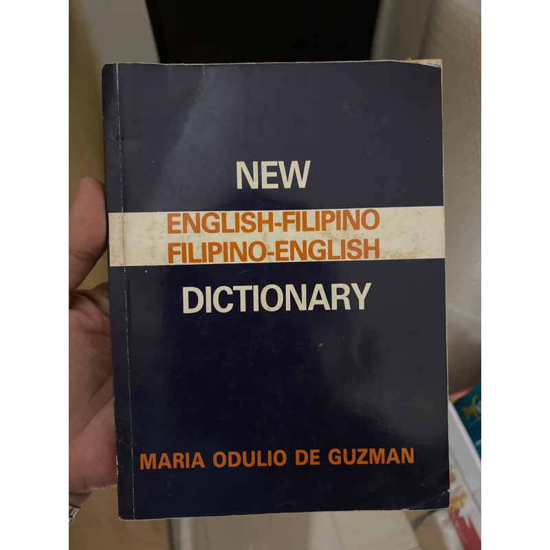 New English-Filipino Filipino-English Dictionary by Maria Odulio De ...