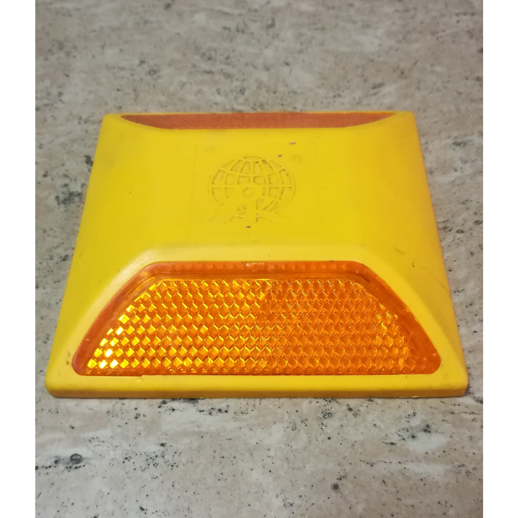Reflective Safety Road Stud Cat Eye Marker Traffic cat eyes reflective ...