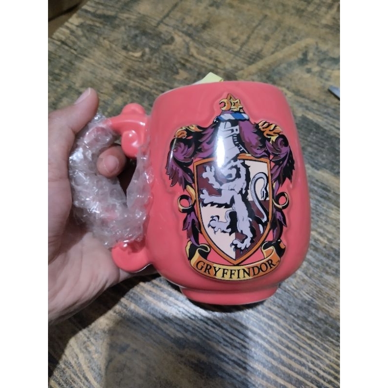 proud milso: Gryffindor Mug Peach (Quality Ceramic) | Shopee Philippines