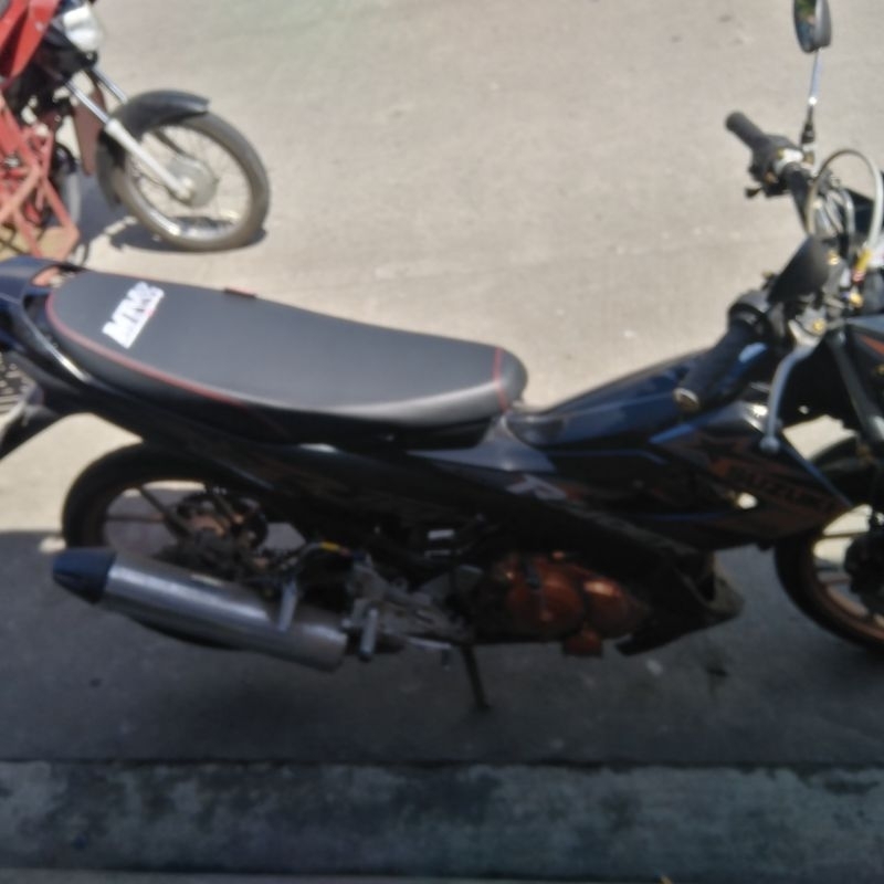 carbon leather flat seat for raider 150 carb and fi available | Shopee ...