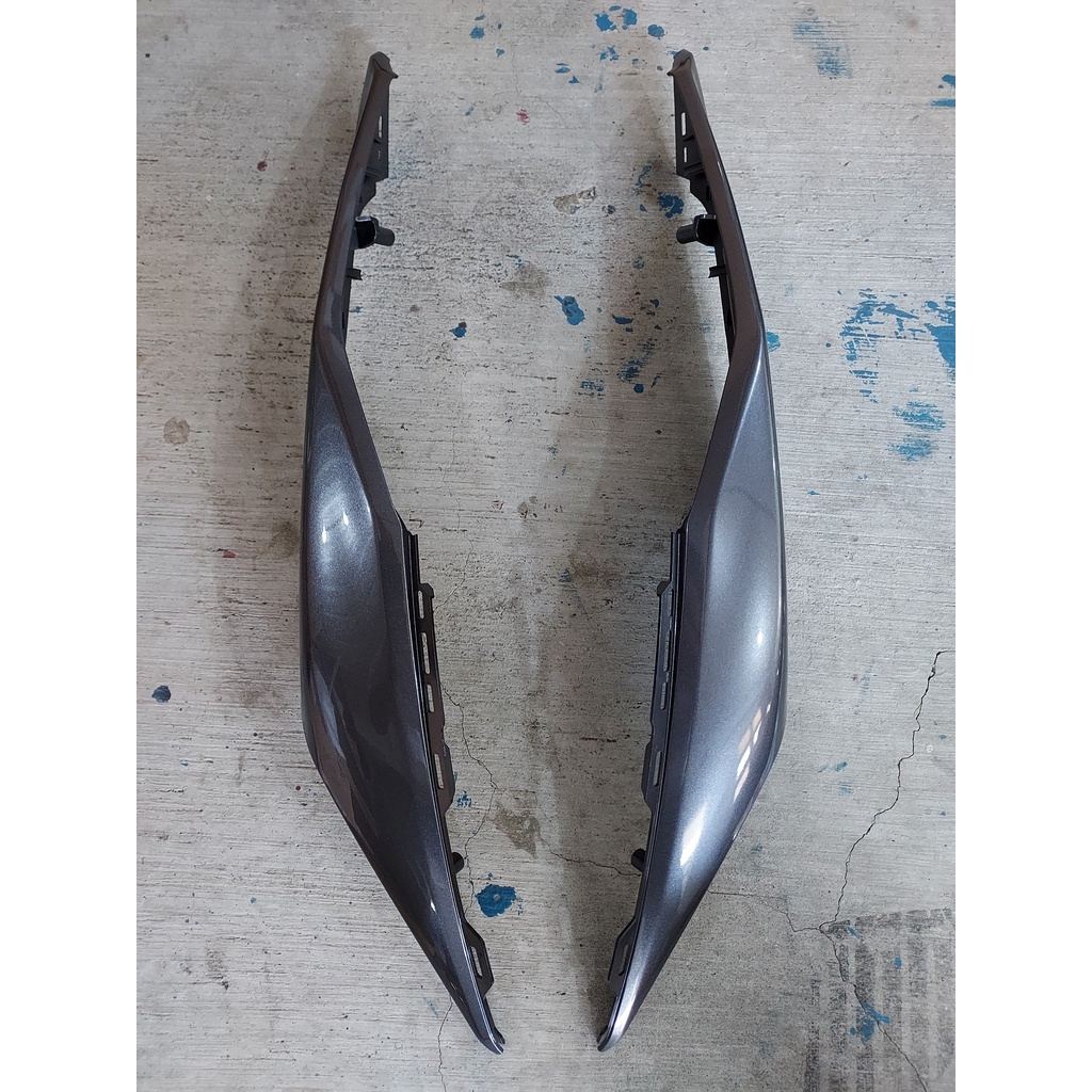 AEROX V2 COVER SIDE 5 & 6 (YGP) (GENUINE: 5 LEFT- BBP-F171E-00 / 6 RIGHT- BBP-F171X-00) | Shopee ...