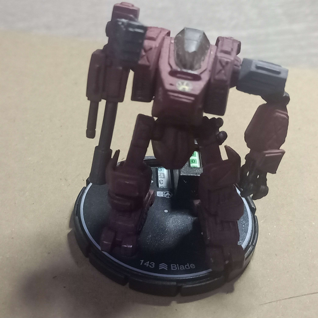 Mechwarrior Clix Wizkids figure from my BOX 2 - used mechs (figures ...