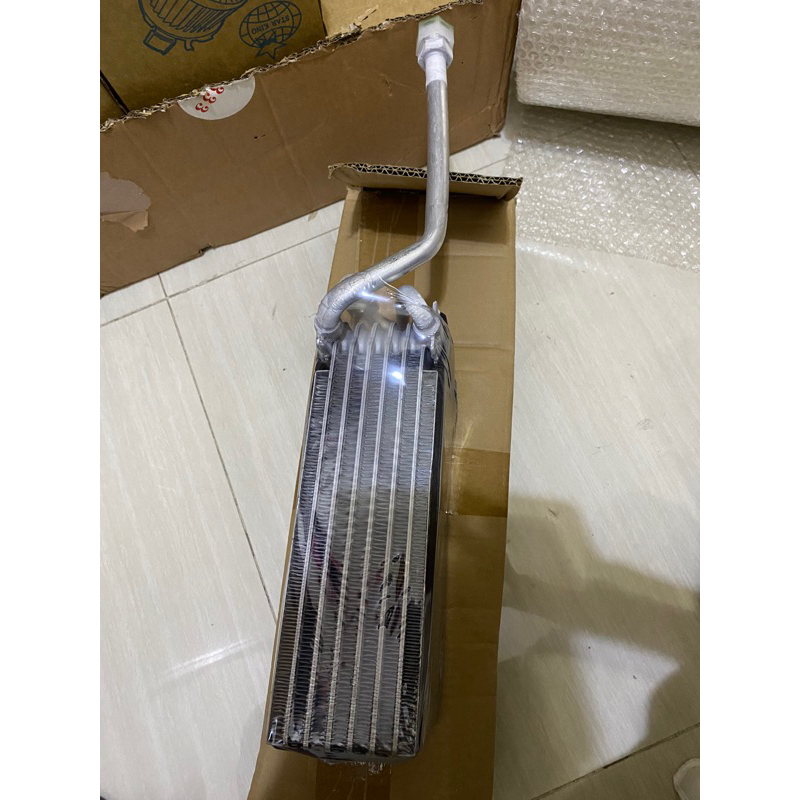 Evaporator Isuzu Crosswind /Sportivo (Rear) Cooling Coil laminated | Shopee Philippines