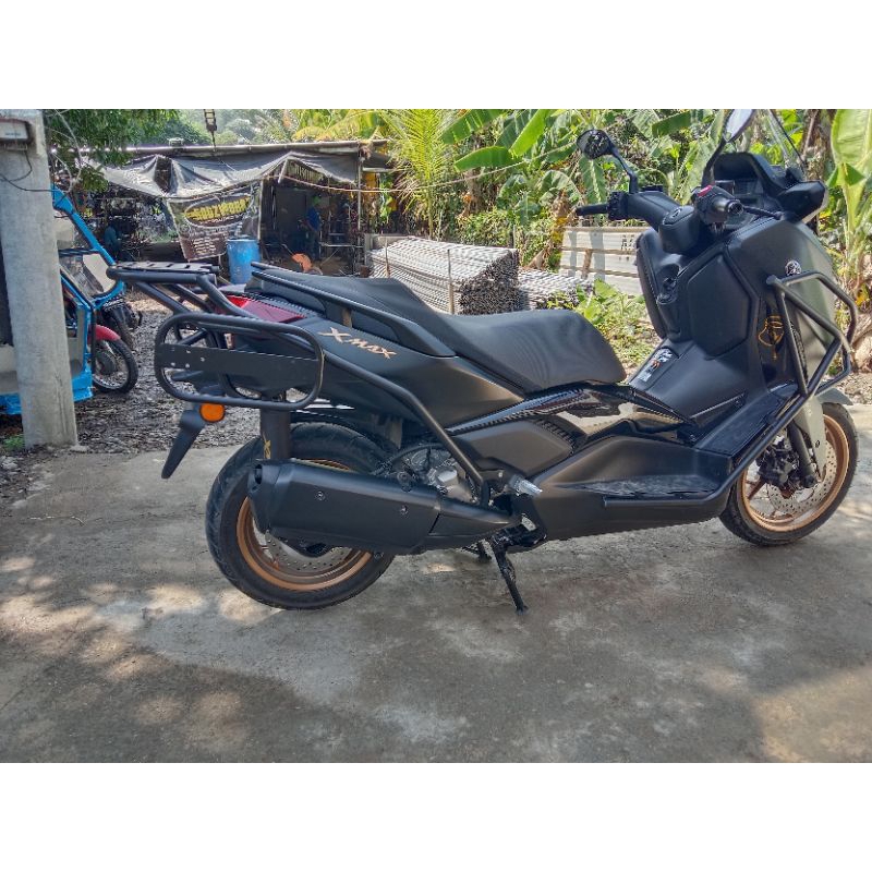 YAMAHA XMAX V1/ XMAX V2 - TOP BOX BRAKET WITH SIDE PANNIER(POWDER COATED) | Shopee Philippines
