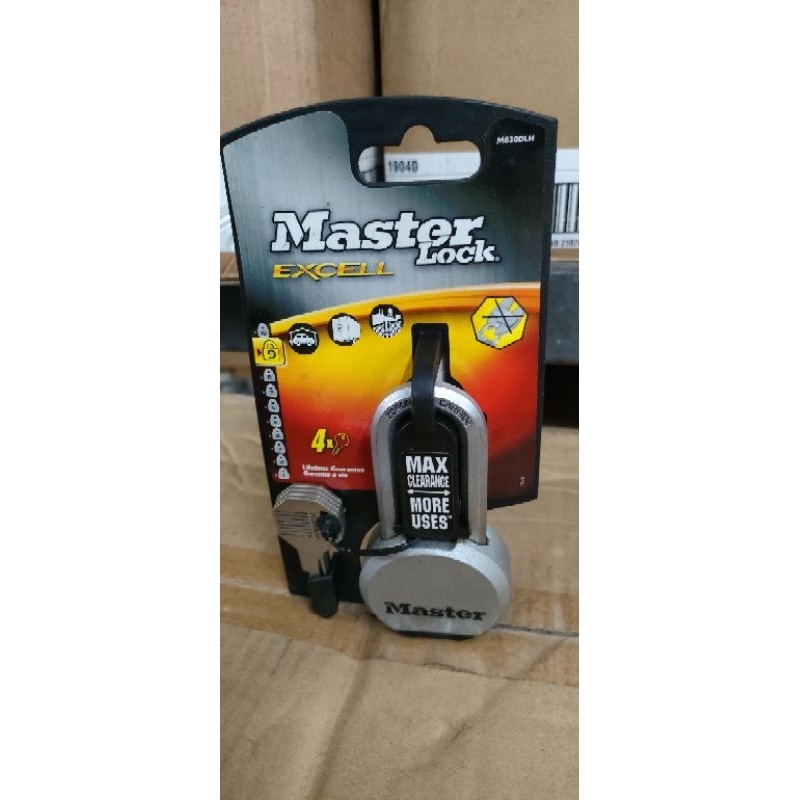 Master Lock Magnum Series Heavy Duty Padlock M930DLH, Excell & Magnum ...