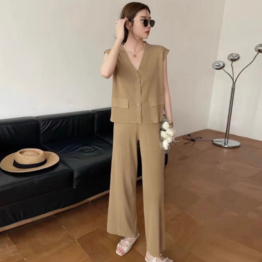 602 Miss M Fashion Button-up V-neck Vest Top & Garter Pants 2 in 1 ...