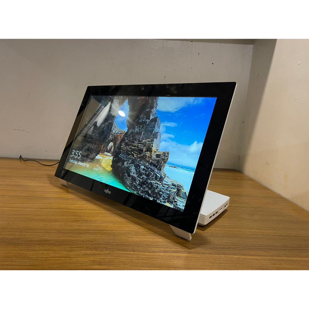 TOUCHSCREEN ALL IN ONE PC - FUJITSU JAPAN BRAND Core i7 4th Gen / 8gb ...
