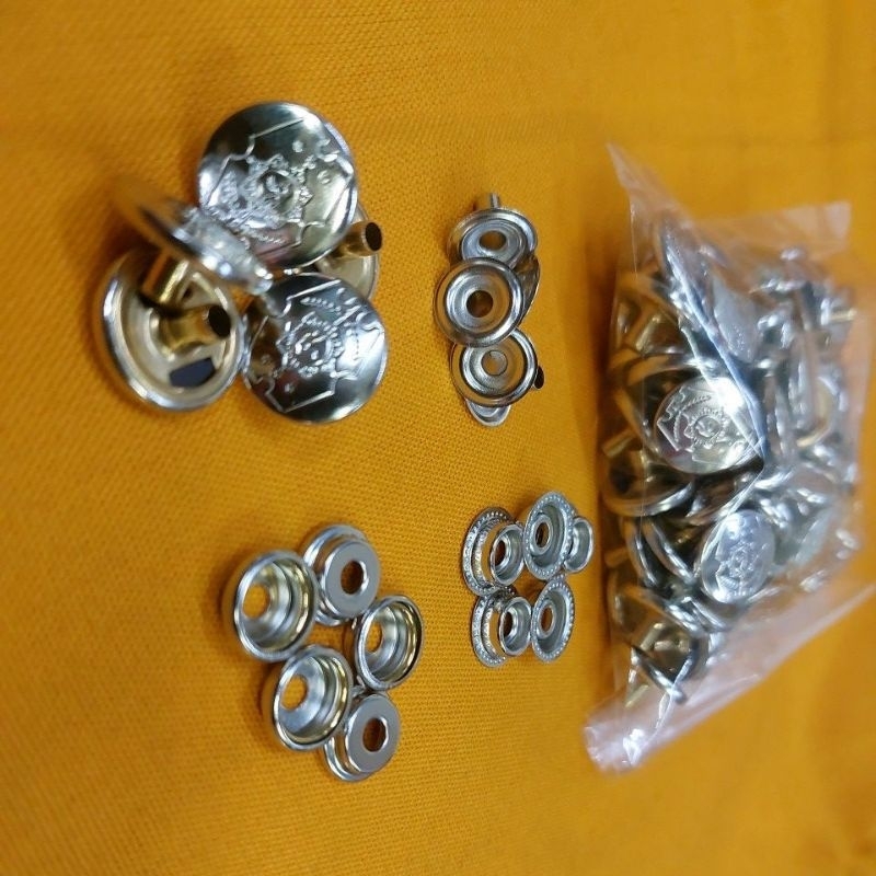 SNAP BUTTONS WITH LOGO...sold per pack of hundreds .. | Shopee Philippines