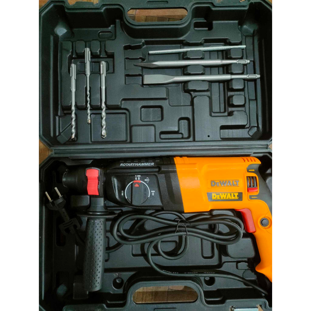Dewalt 26mm. Rotary dril Chipping Gun set with accessories and 6 months ...