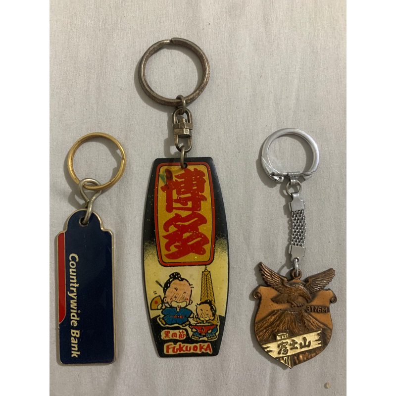 VINTAGE KEYCHAINS - Classic Assorted Designs Trendy Fashionable ...