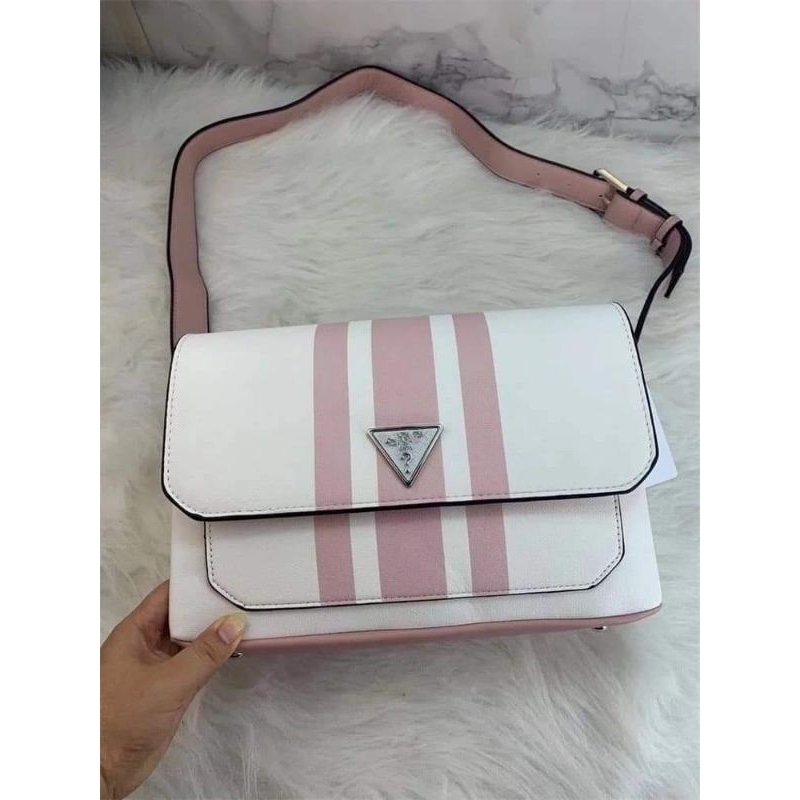 G UESS SLINGBAG (MALL QUALITY H2023) | Shopee Philippines