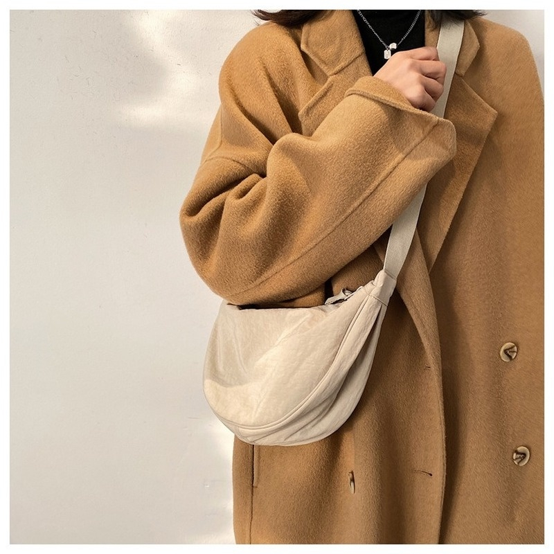 Japanese canvas dumplings bag waterproof PU messenger bag women's ...