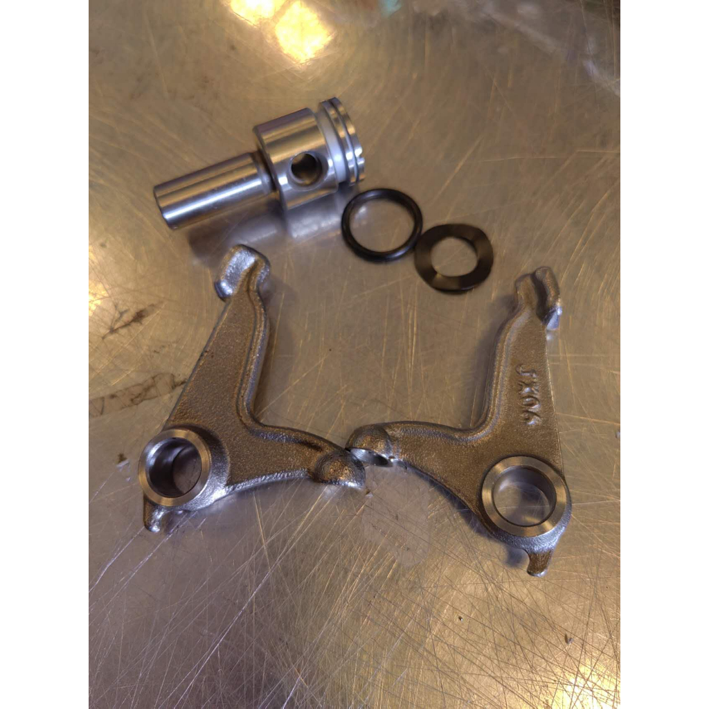 ROCKER ARM/CAM FOLLOWER FOR TMX/RUSI | Shopee Philippines