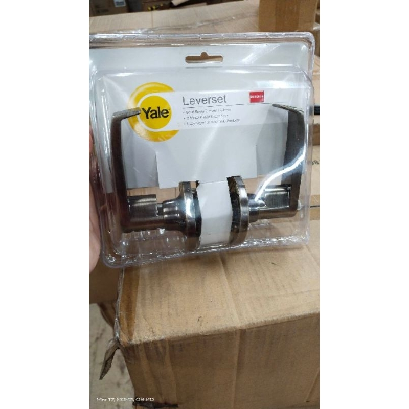 Yale entrance lever set lockset VL5387 US5 Antique brass | Shopee ...