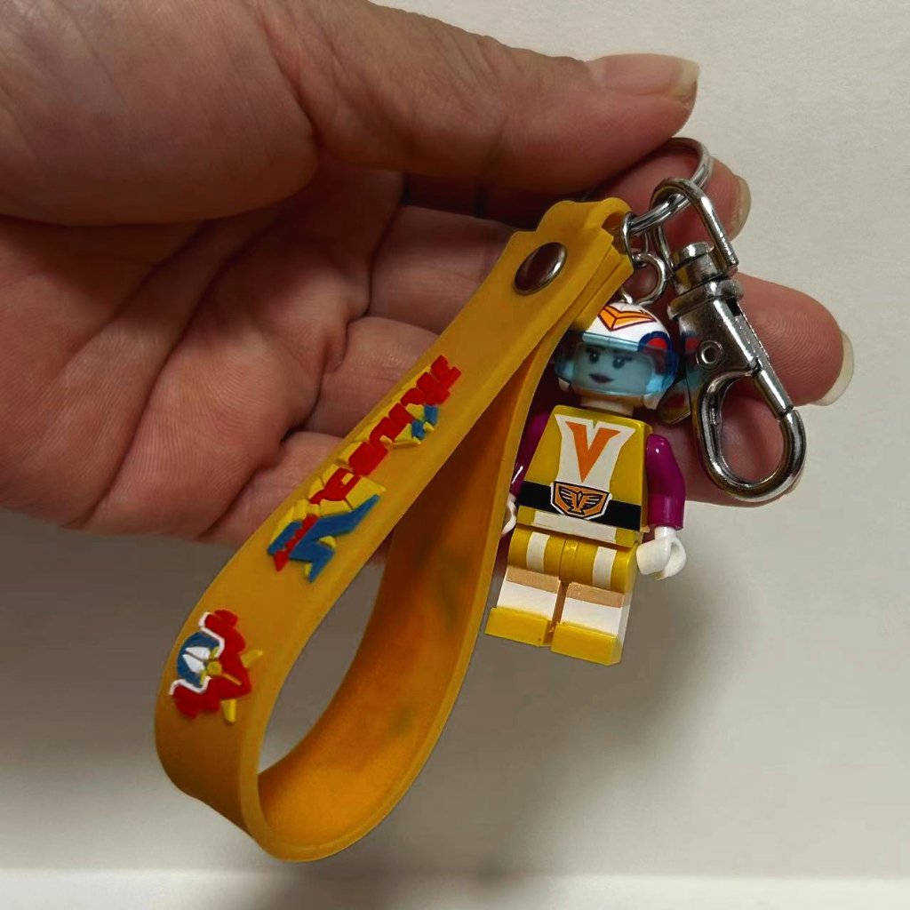 VOLTES V PILOTS KEYCHAINS (1PC per CHARACTER) | Shopee Philippines