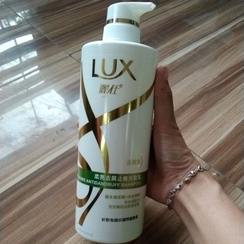 IMPORTED FROM TAIWAN!!! LUX SHAMPOO 750ML AND CONDITIONER 650ML ...